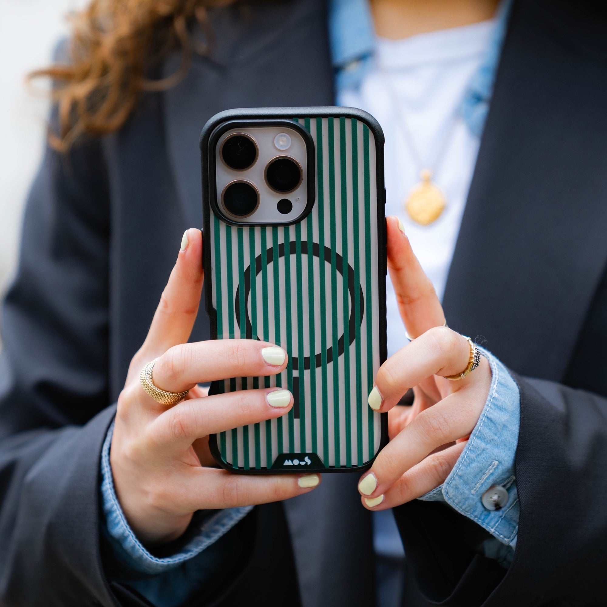 Mous | Magsafe Pinstripe